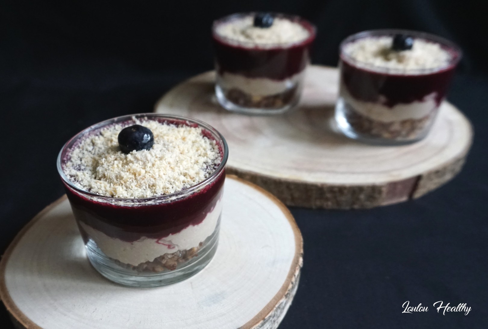 Verrines fruits secs, noix de coco & fruits rouges {Vegan – Sans gluten ...